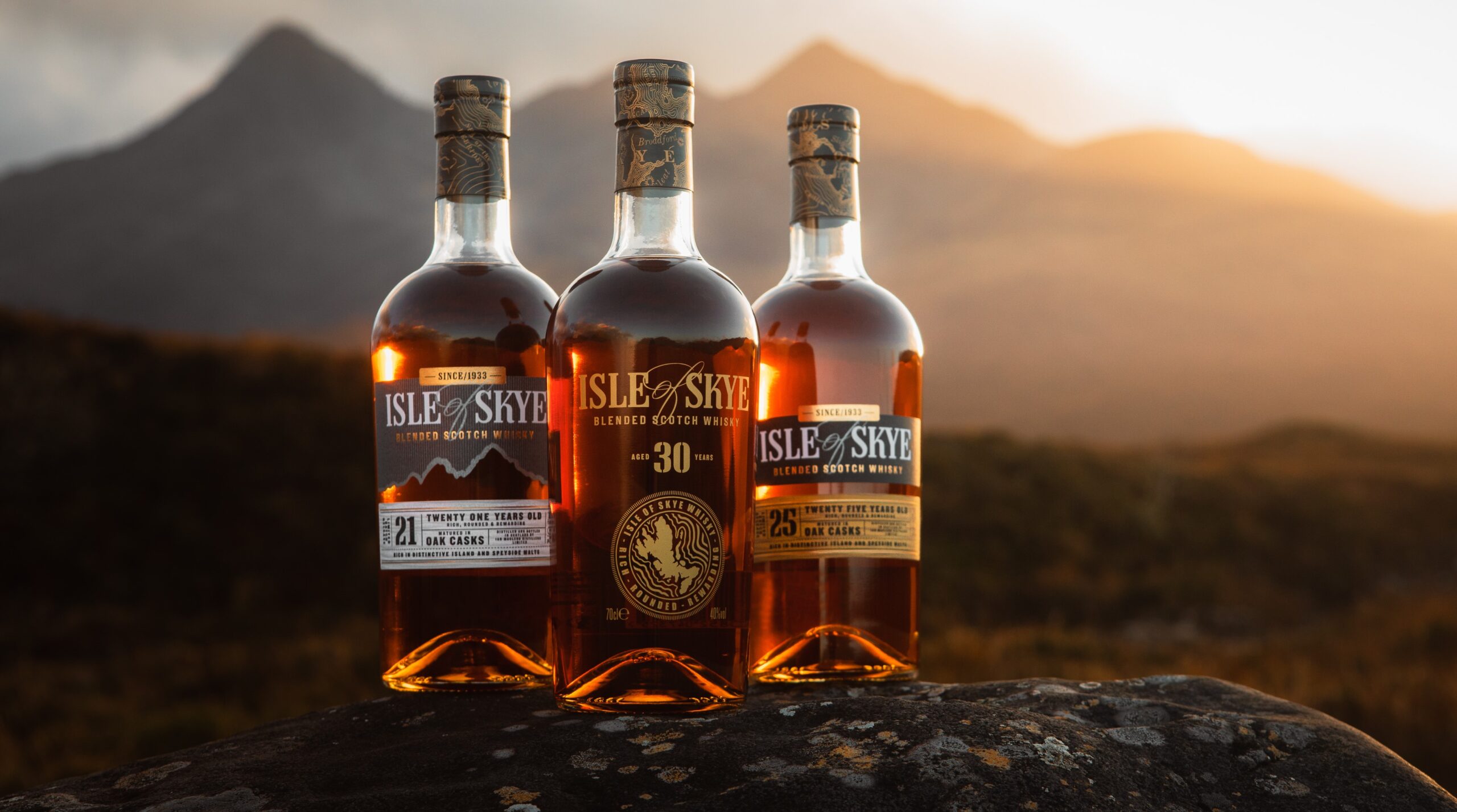 Zart, rauchig, weich -Premium Blended Scotch von Isle of Skye - eWhisky ...